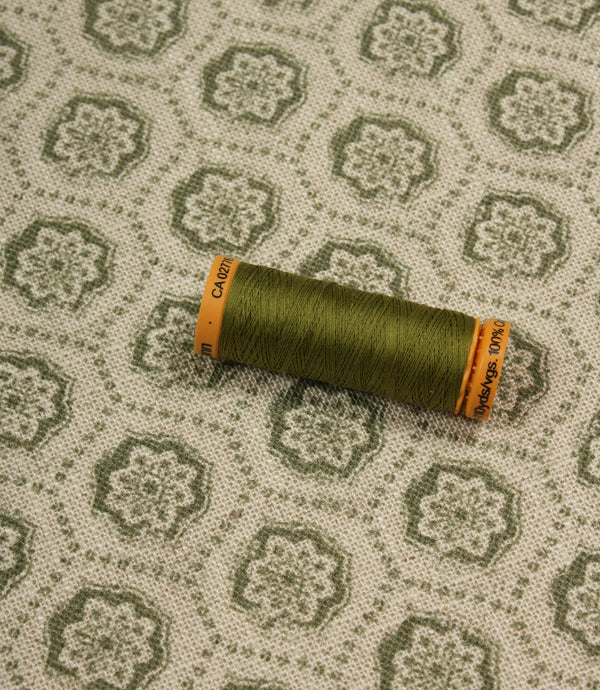 Cotswold Clover Fabric / Olive Green – Just Fabrics